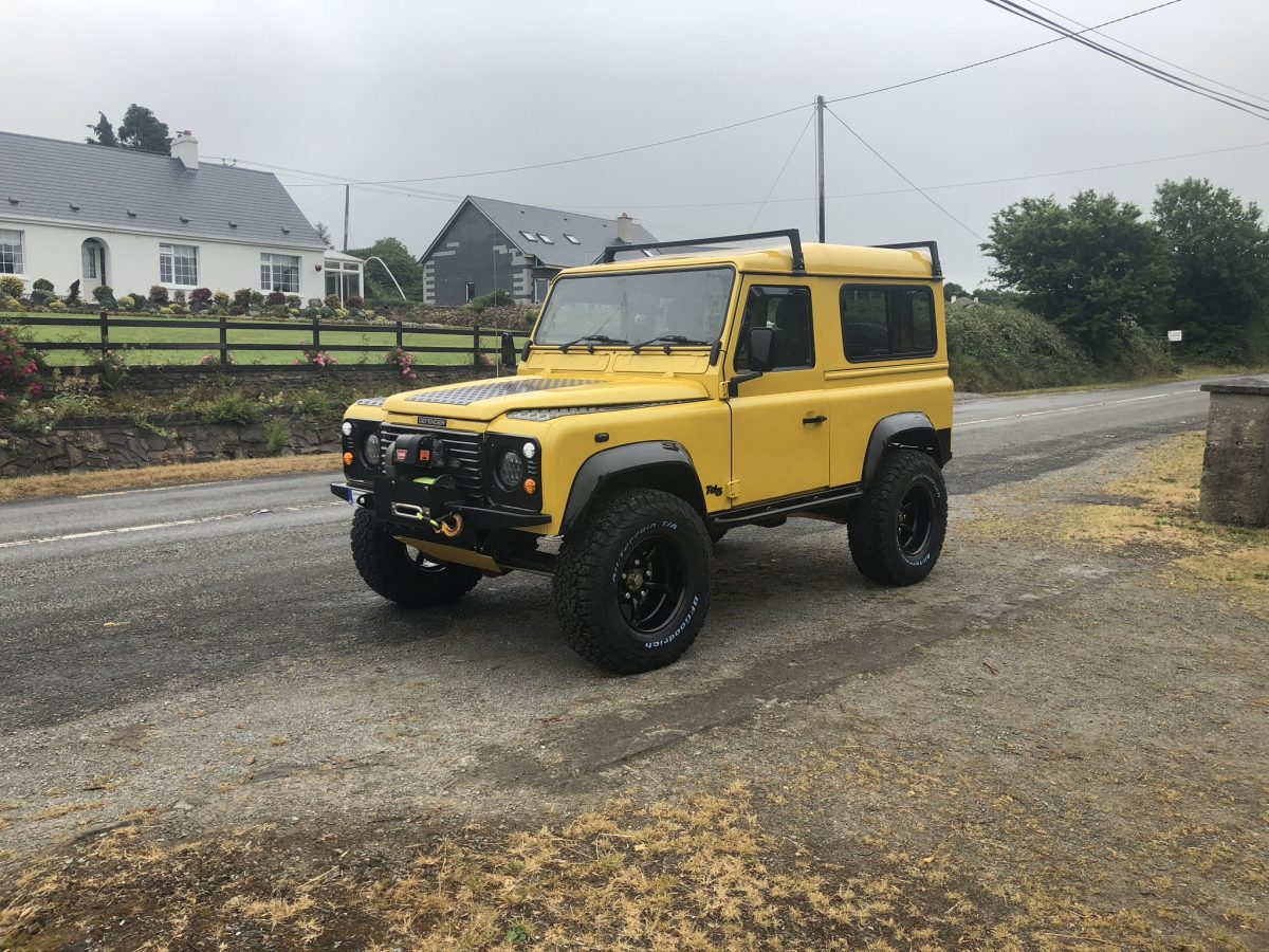Our Yellow Defender 90 – Stryker Landrover